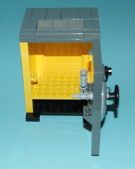 Bank Vault Coin Bank from BrickLink Studio [BrickLink]