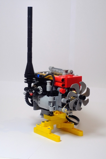 Classic Tractor Engine from BrickLink Studio [BrickLink]