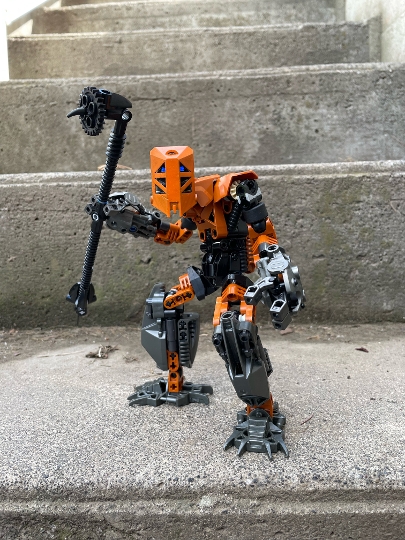 Zaria the Outcast from BrickLink Studio [BrickLink]