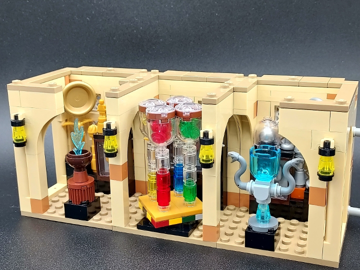 Hogwarts Trophy Room from BrickLink Studio [BrickLink]