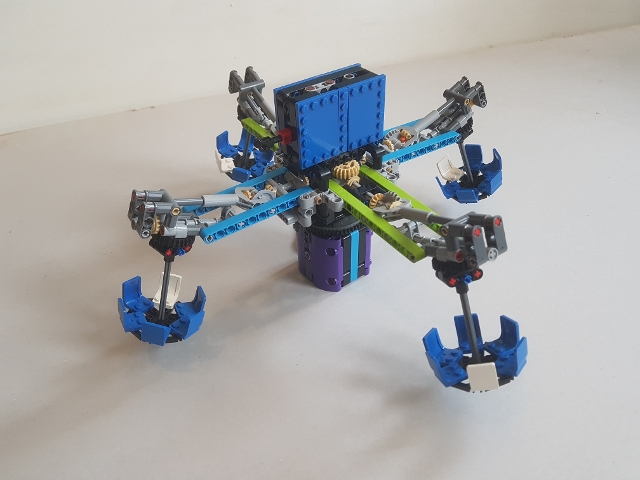 [Fairground ride with 3 axis of rotation] [BrickLink]