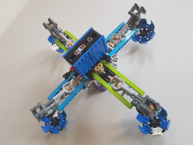 [Fairground ride with 3 axis of rotation] [BrickLink]