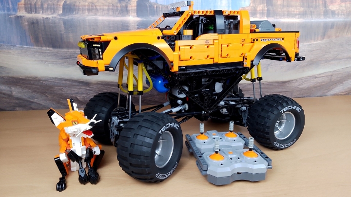 Ford F150 Raptor 42126 Motorised RC Monster Truck Wrecker from ...