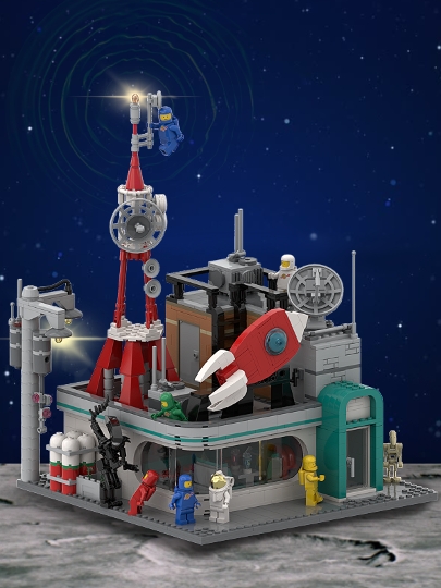 Rocket Radio Interstellar Diner from BrickLink Studio [BrickLink]