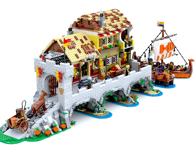 [A City on a Bridge] [BrickLink]