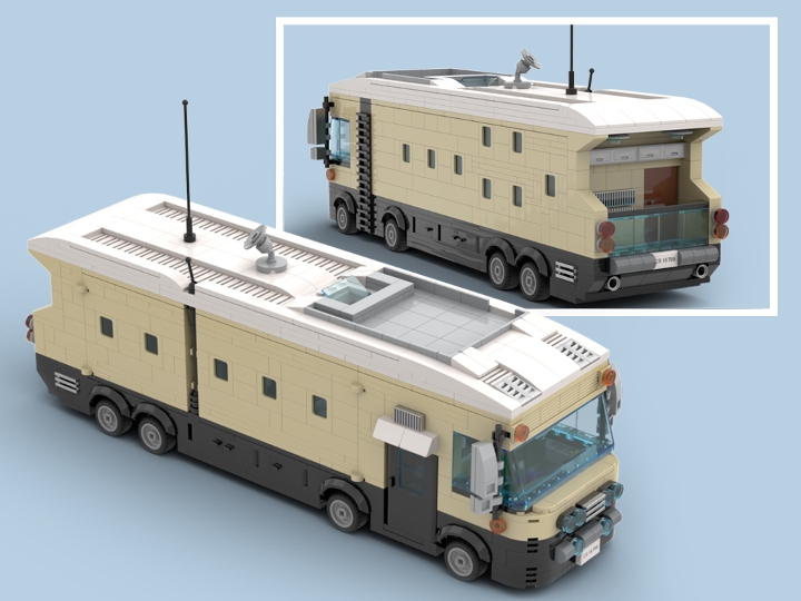Tour Bus from BrickLink Studio [BrickLink]