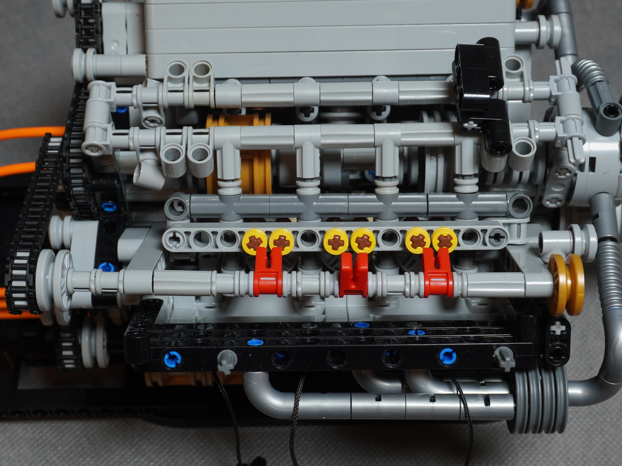 [V6 HYBRID ENGINE] [BrickLink]
