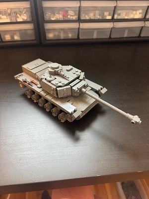 T110E4 American from BrickLink Studio [BrickLink]