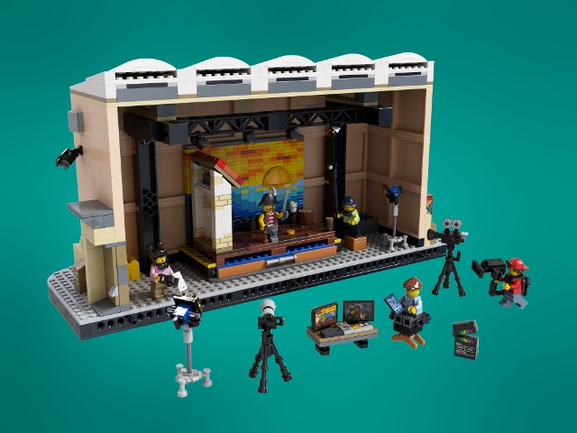 [Brick Studios] [BrickLink]